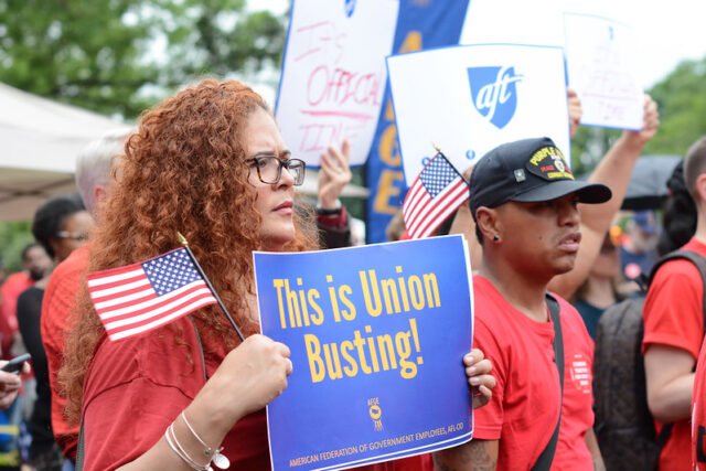 Federal Workers Organize to Counter “Deferred Resignation” Memo - Non ...